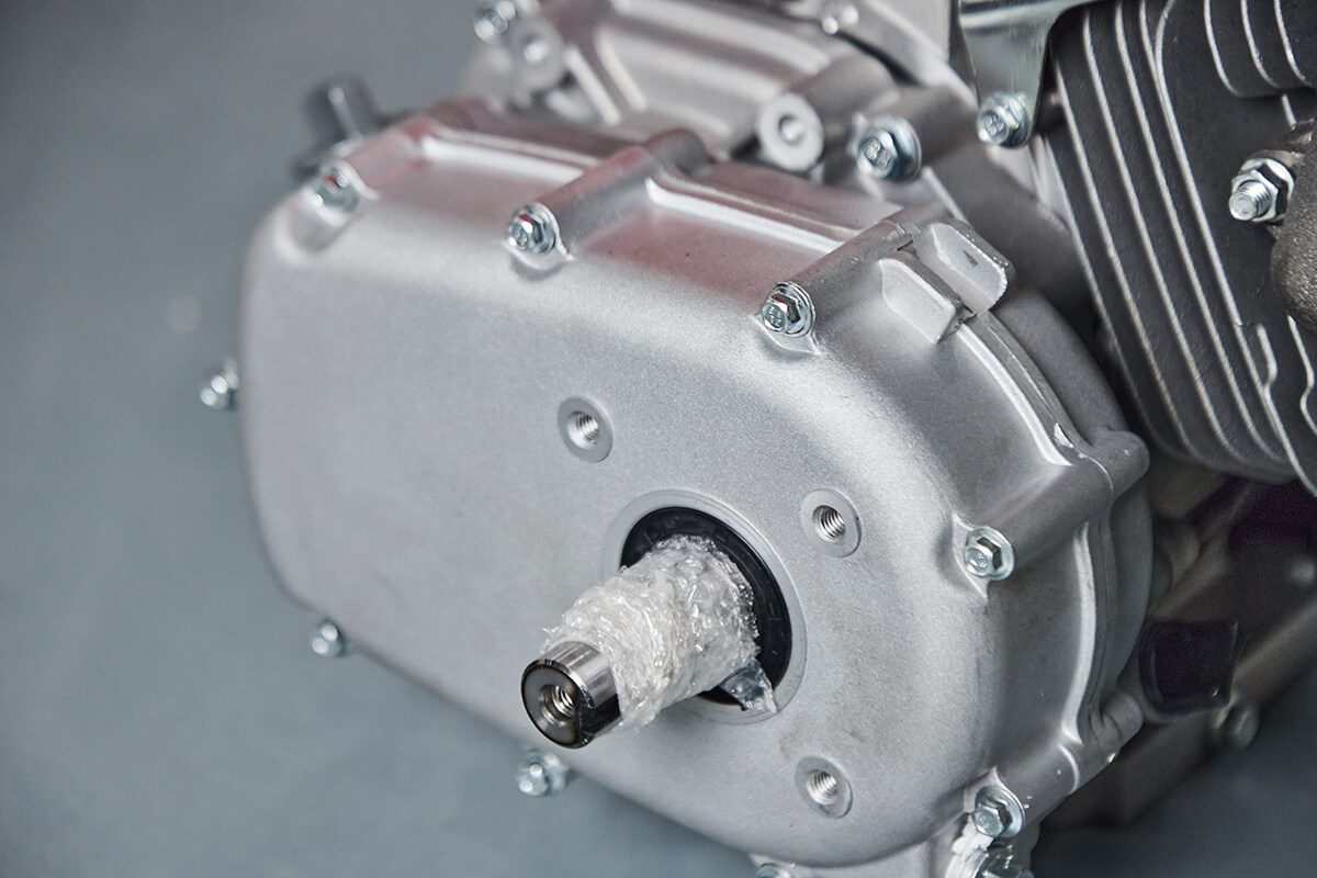 13HP low fuel consumption engine manufacturing | BISON